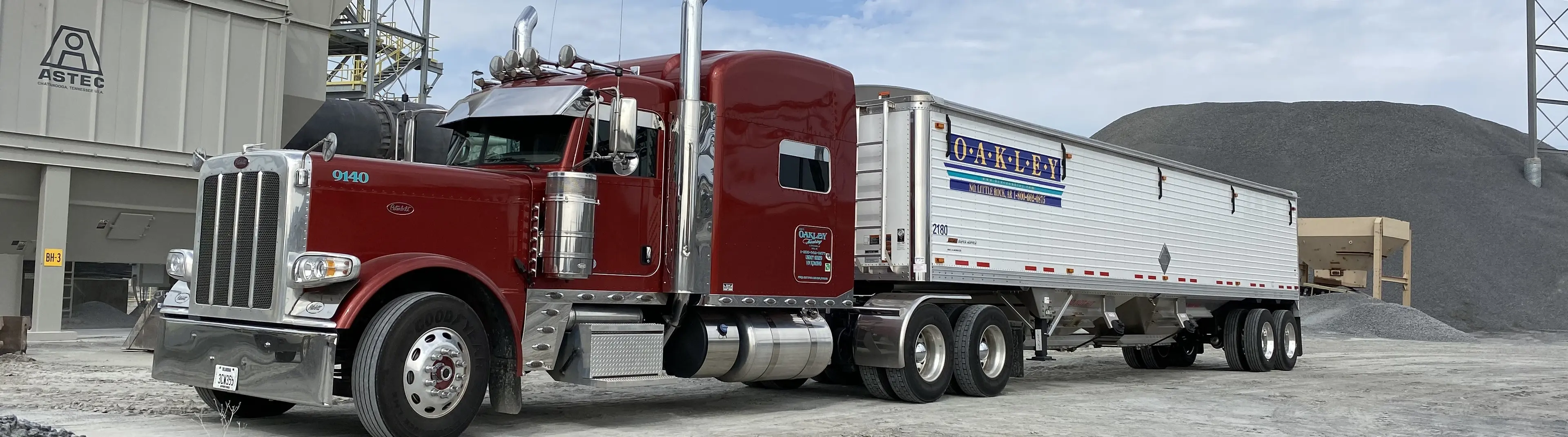 Hoppers Division | Oakley Trucking, Inc.
